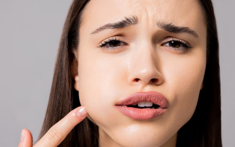 ¿Tienes un absceso dental? - Solución Dental Embajadores